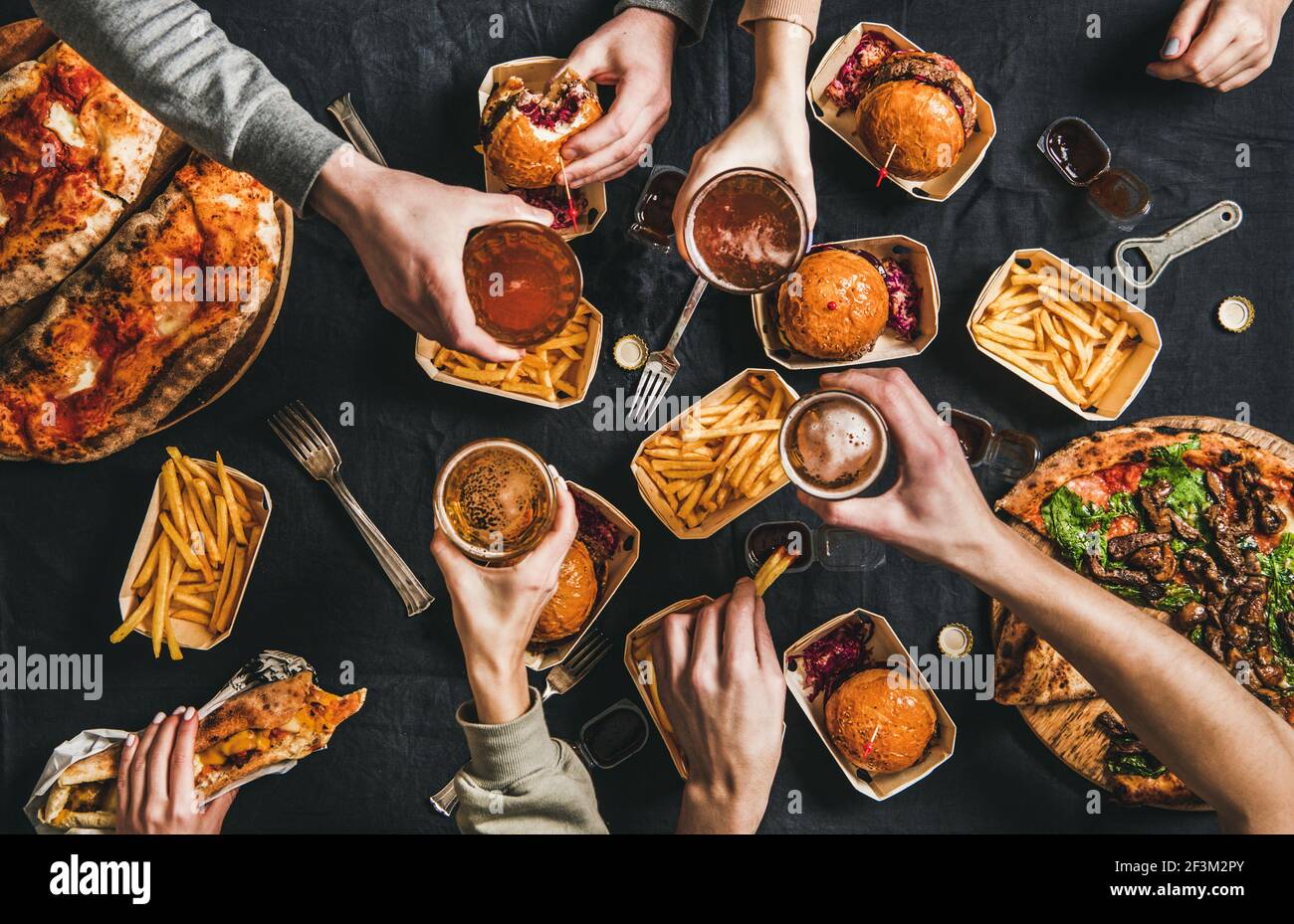 Family lockdown fast-food dinner from delivery service at home Stock ...