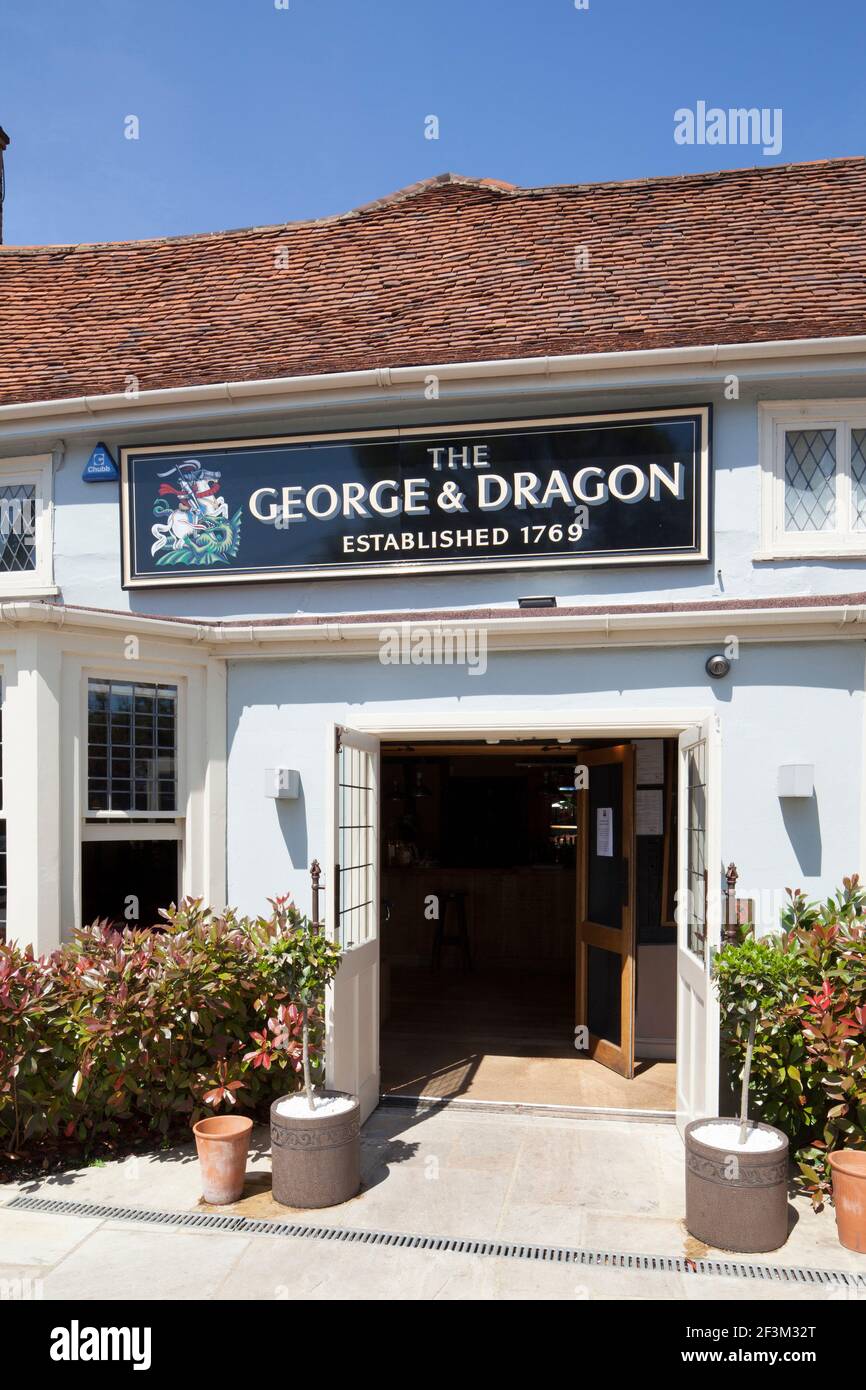 The George and Dragon, Mountnessing, Essex Stock Photo - Alamy