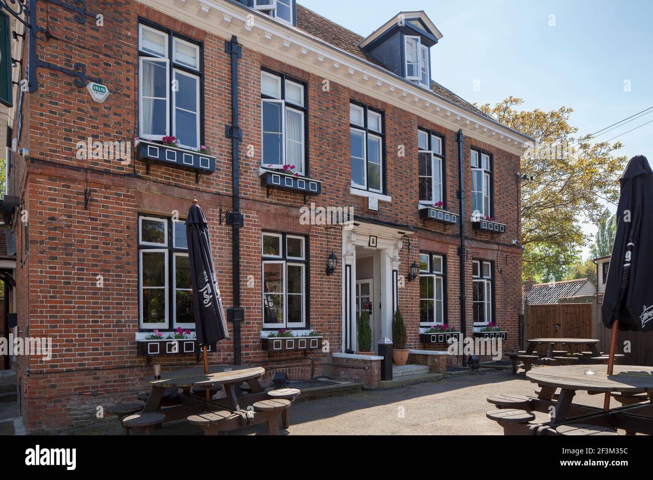 South weald essex hi-res stock photography and images - Alamy