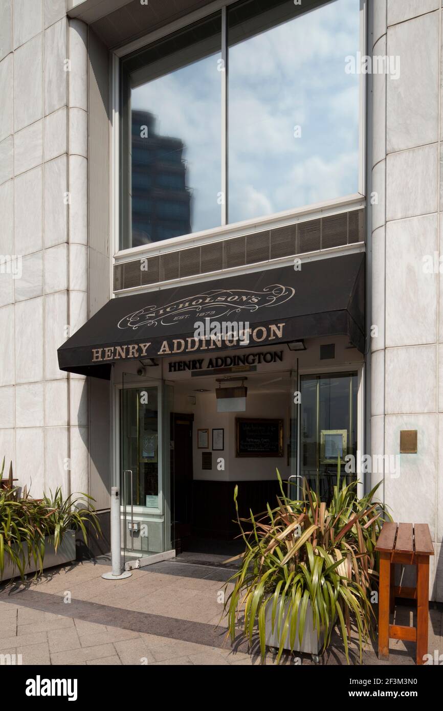 The Henry Addington, Canary Wharf, London Stock Photo - Alamy