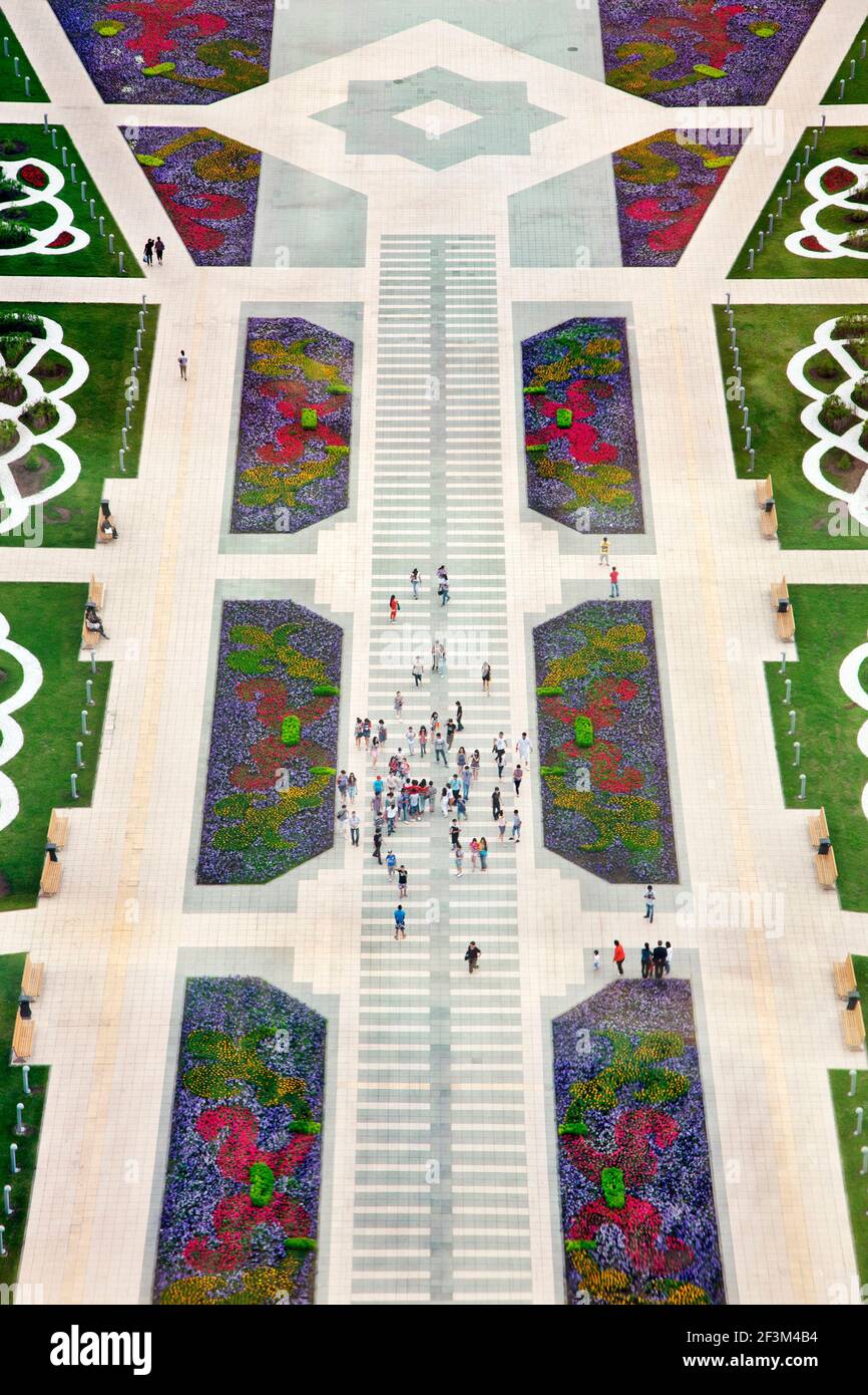 Neoclassical motif hi-res stock photography and images - Alamy