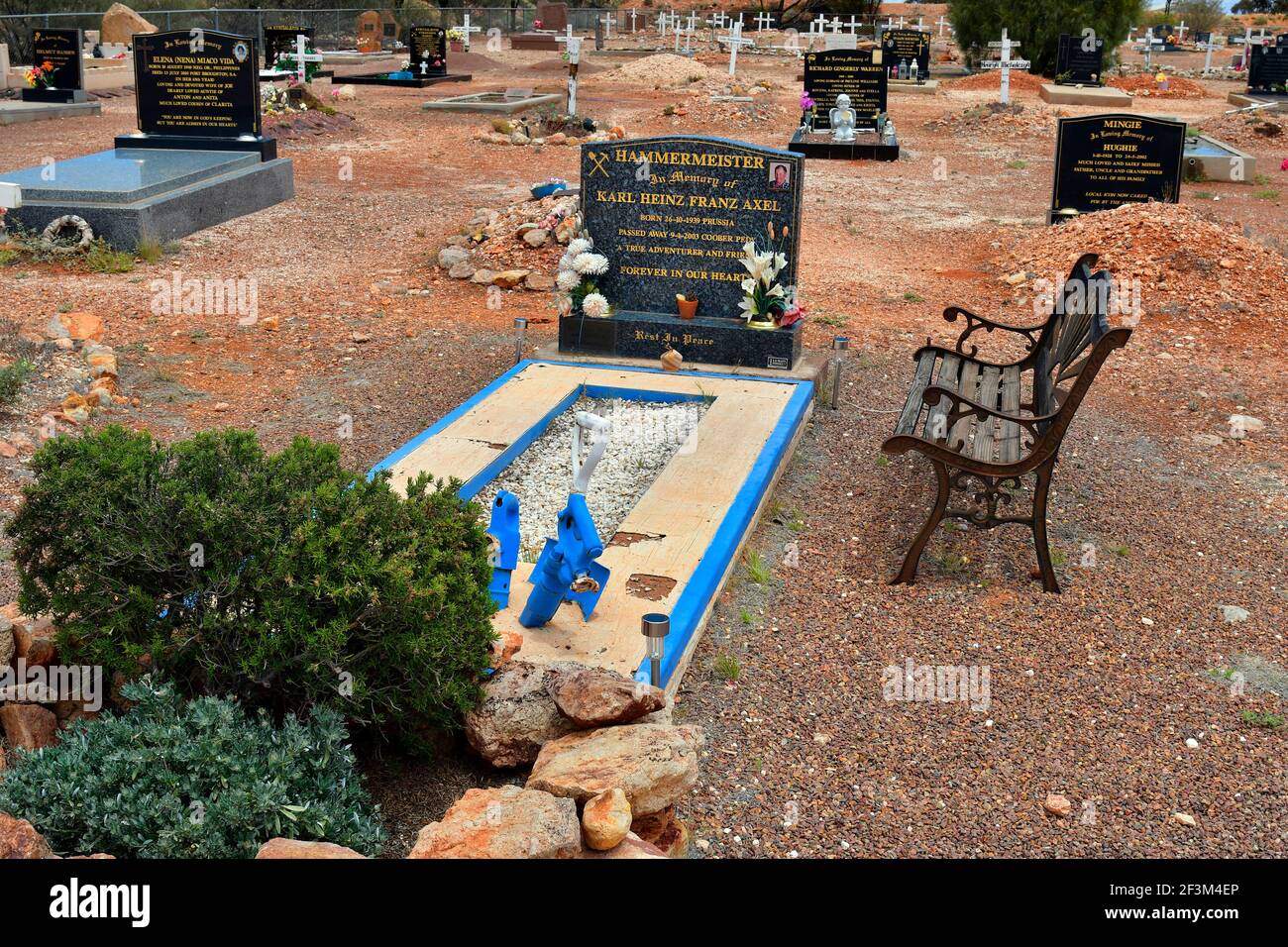 Coober Pedy, SA, Australia - November 14, 2017: Graves on public ...