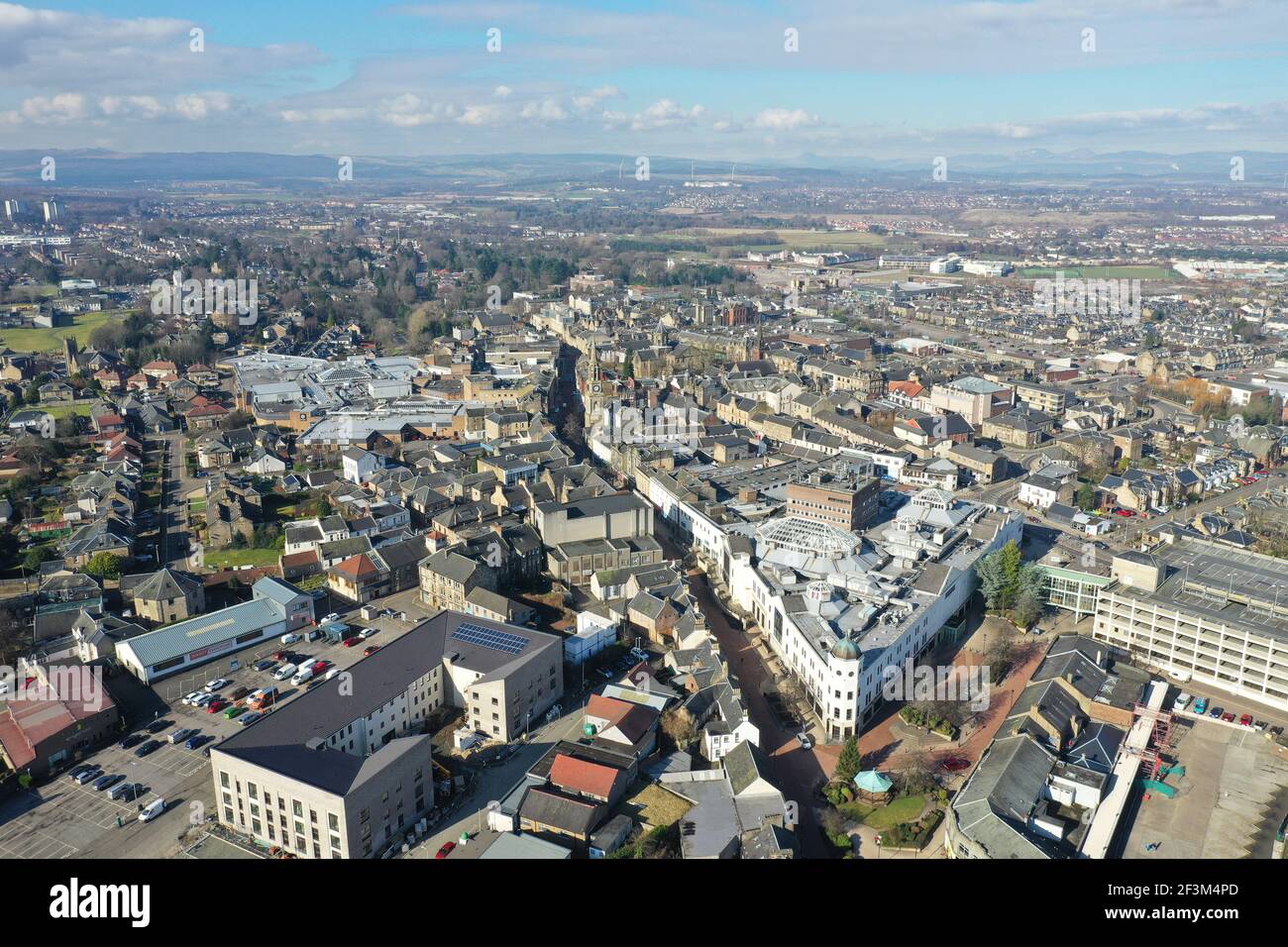 Callendar square shopping centre falkirk hi-res stock photography and ...