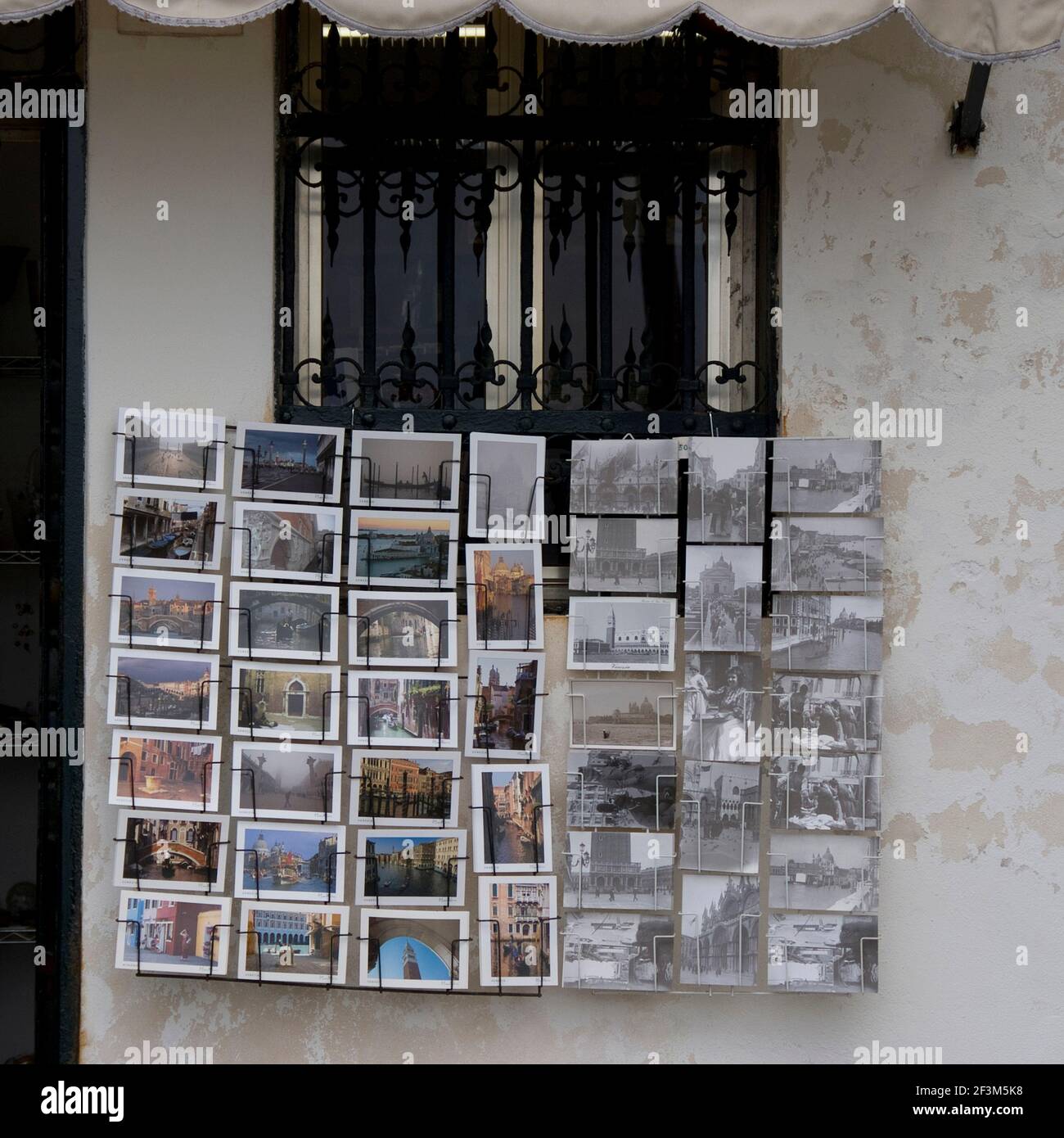 Postcard display hi-res stock photography and images - Alamy