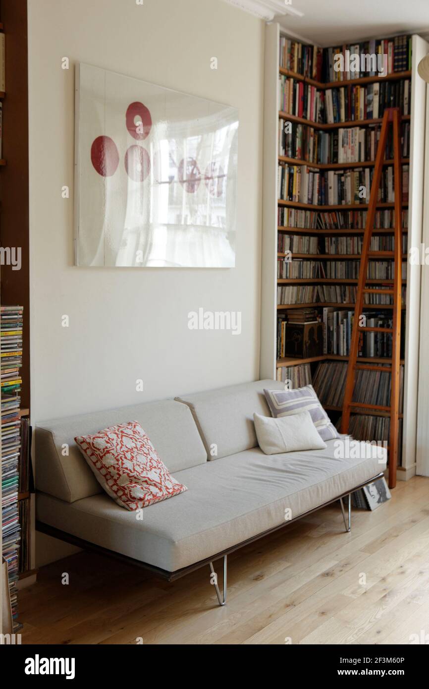 Sofa in library room of Georgian house Stock Photo - Alamy