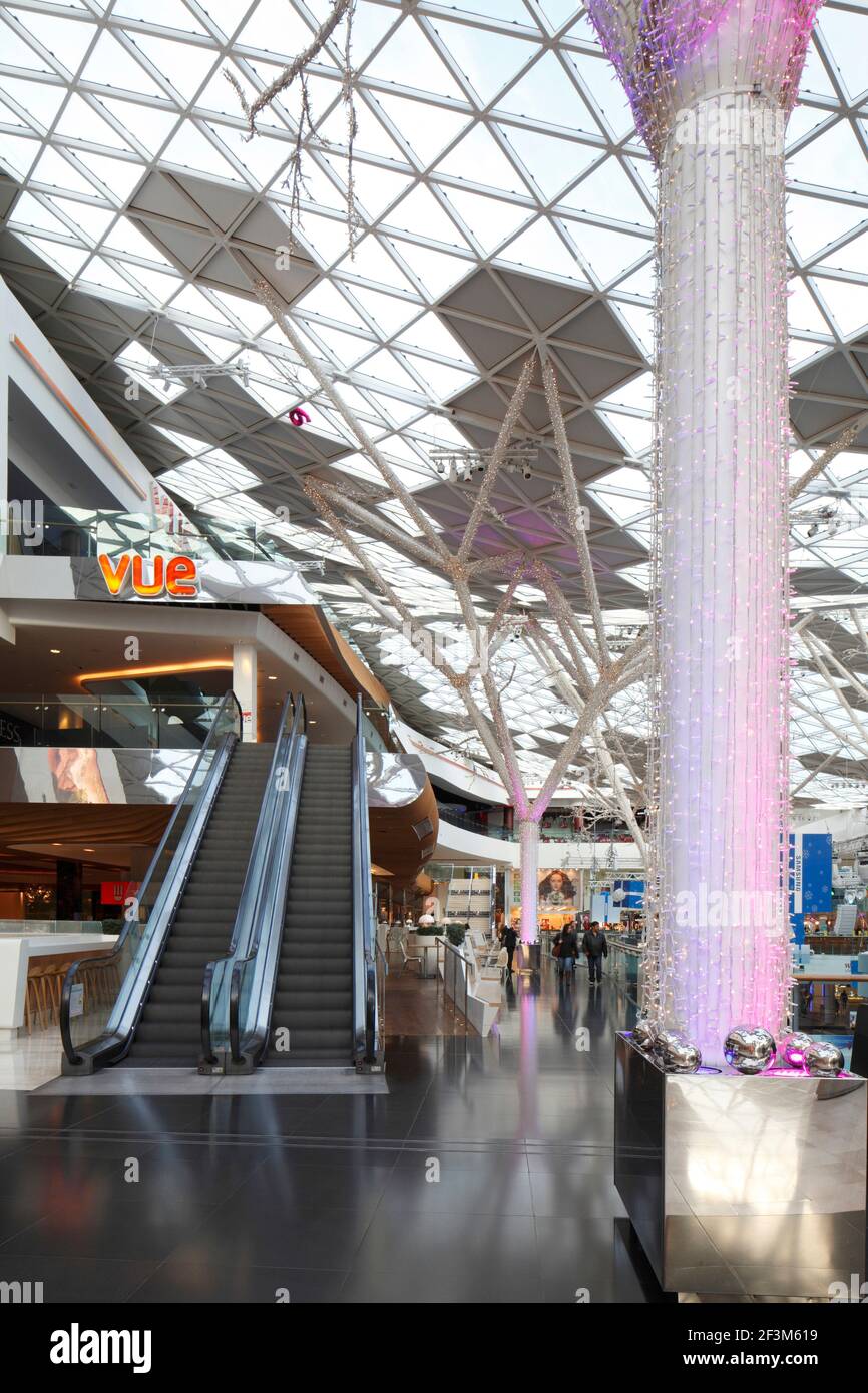 Escalators leading up to food court mezzonine | Architect: Jason Forbes ...