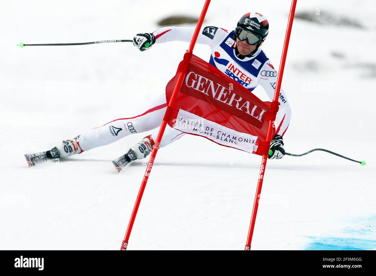 ALPINE SKIING - WORLD CUP 2010/2011 - CHAMONIX (FRA) - 28/01/2011 - PHOTO : GERARD BERTHOUD ...