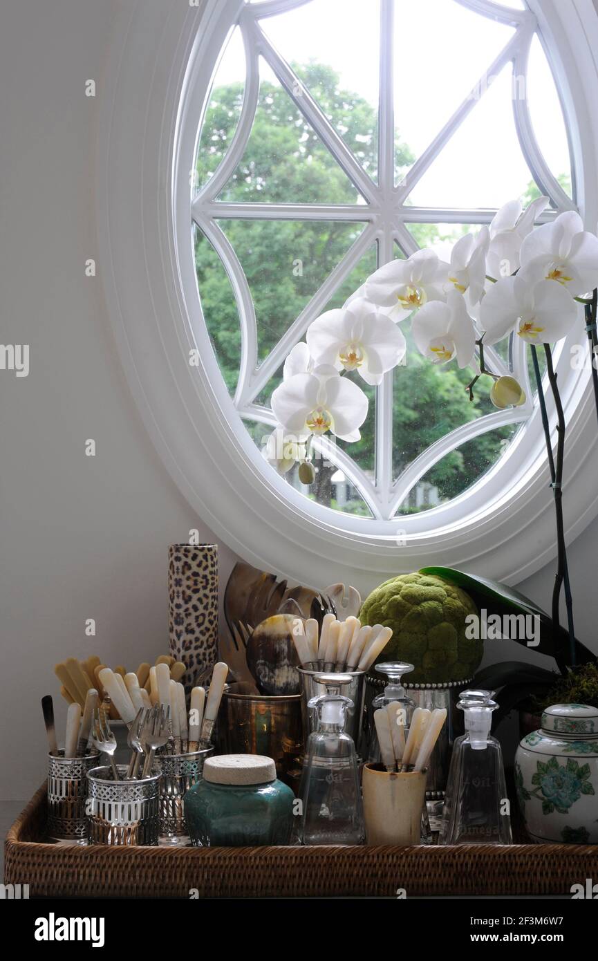 Interior circular windows large hi-res stock photography and images - Alamy