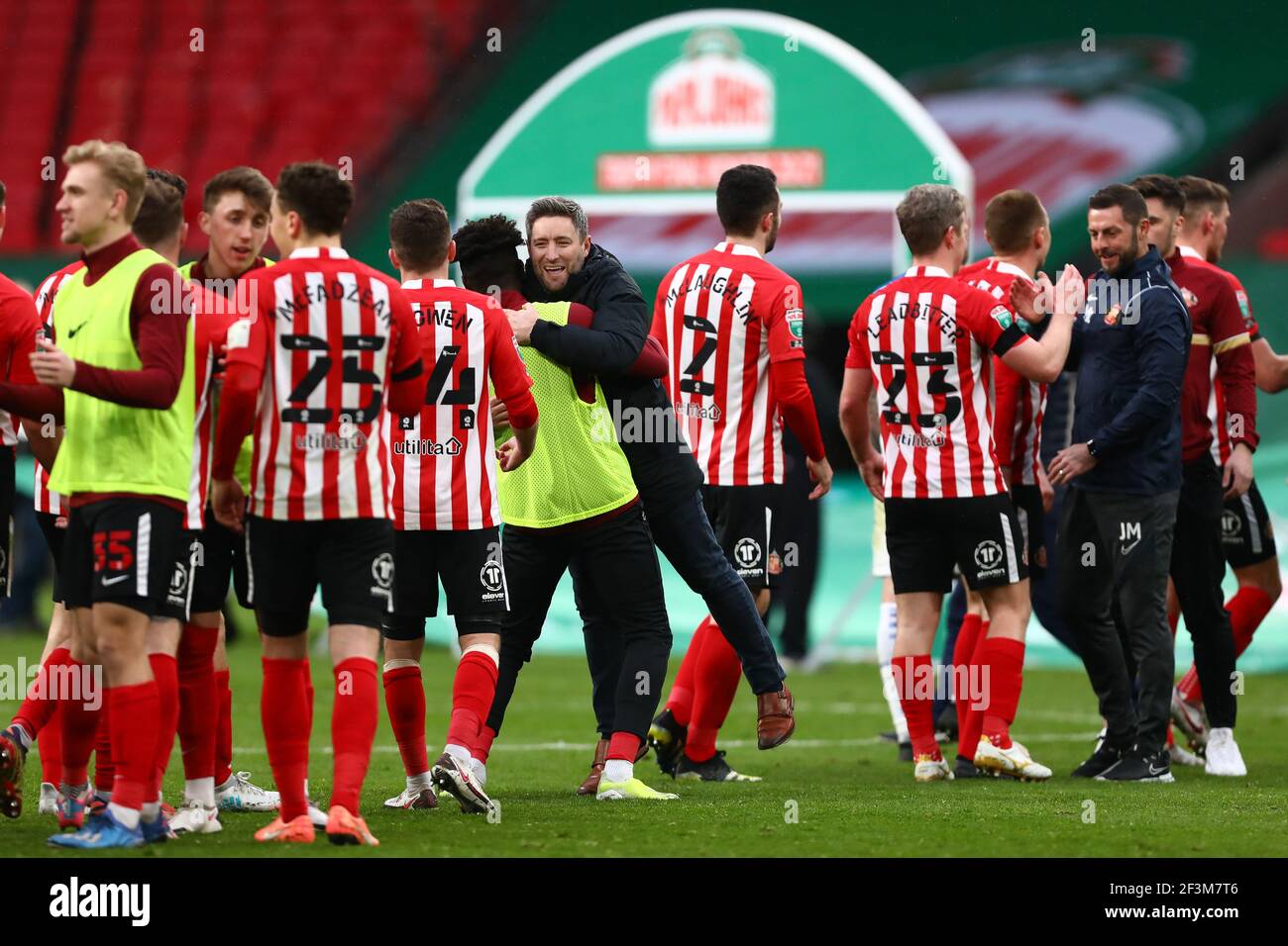 Tranmere rovers manager hi-res stock photography and images - Alamy