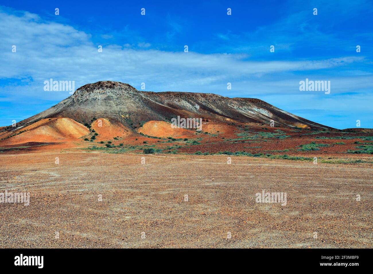 Australia, Coober Pedy, landscape in Kanku aka Breakaways national park ...