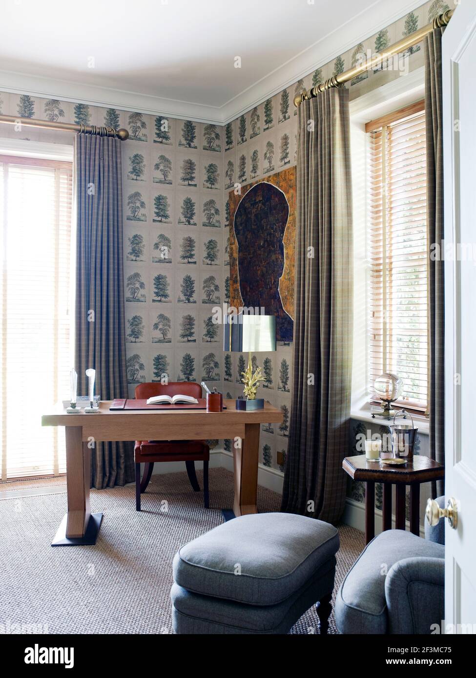 Harcombe hi-res stock photography and images - Alamy