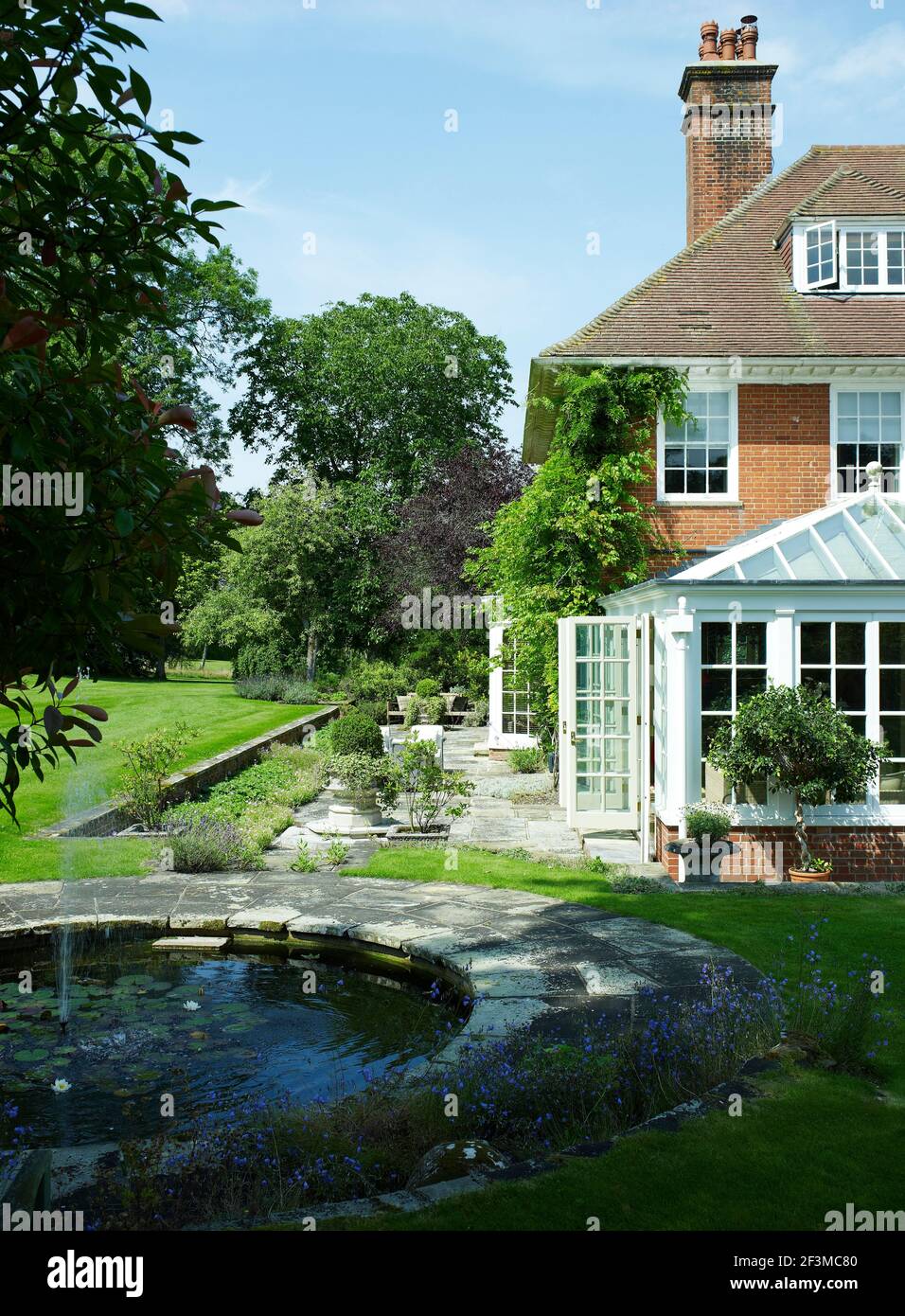 Harcombe hi-res stock photography and images - Alamy