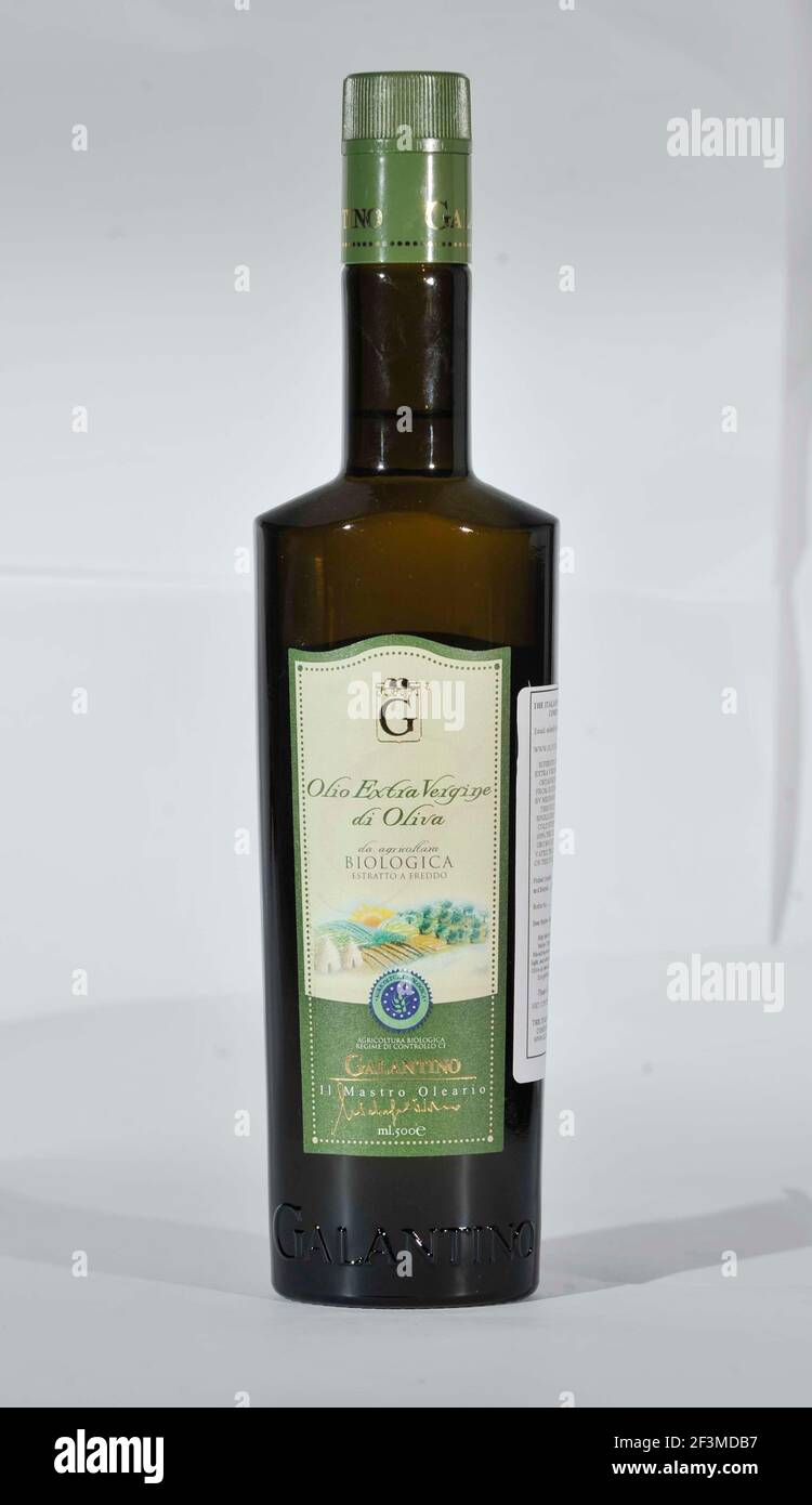 David olive hi-res stock photography and images - Alamy