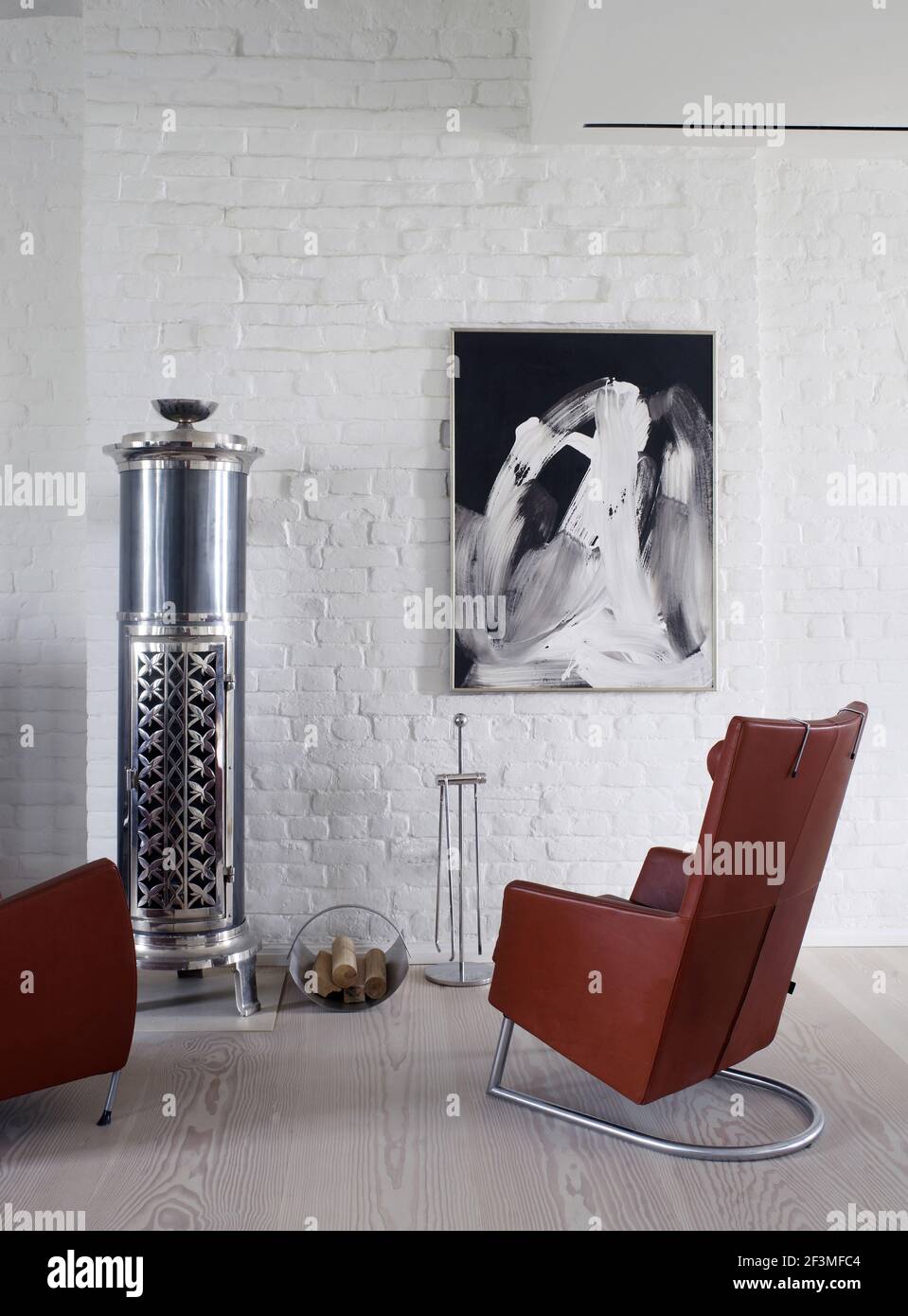 Wood burner home family hi-res stock photography and images - Alamy