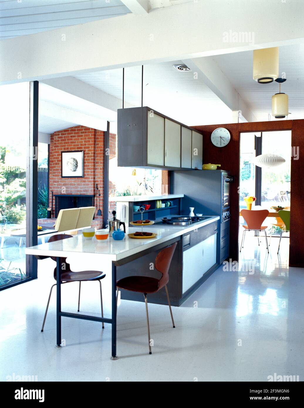 Eichler house hi-res stock photography and images - Alamy