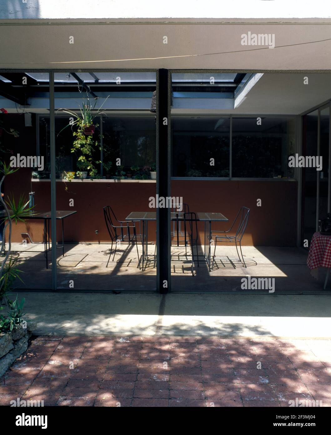 Julius shulman hi-res stock photography and images - Alamy