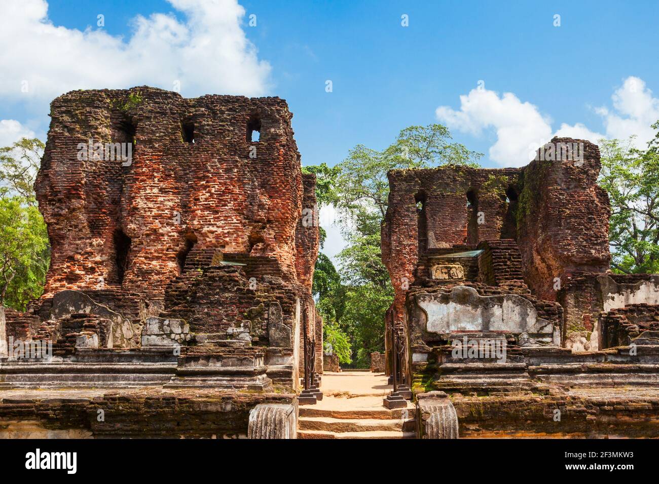 The Royal Palace of Polonnaruwa was the grand residence of King ...