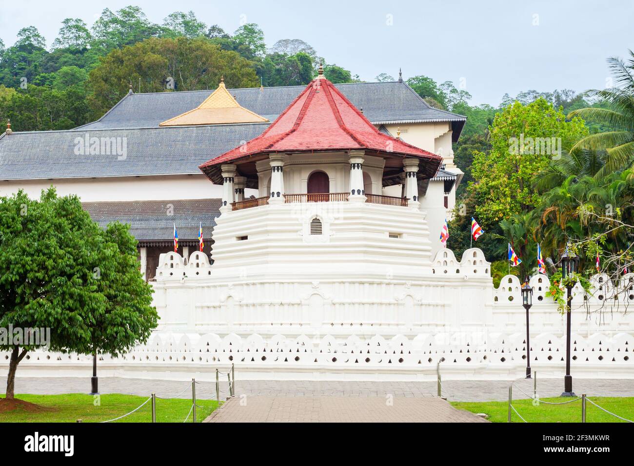 Temple Of The Tooth Wallpapers