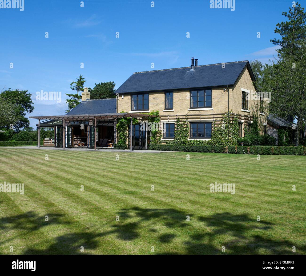 New Forest House Stock Photo - Alamy