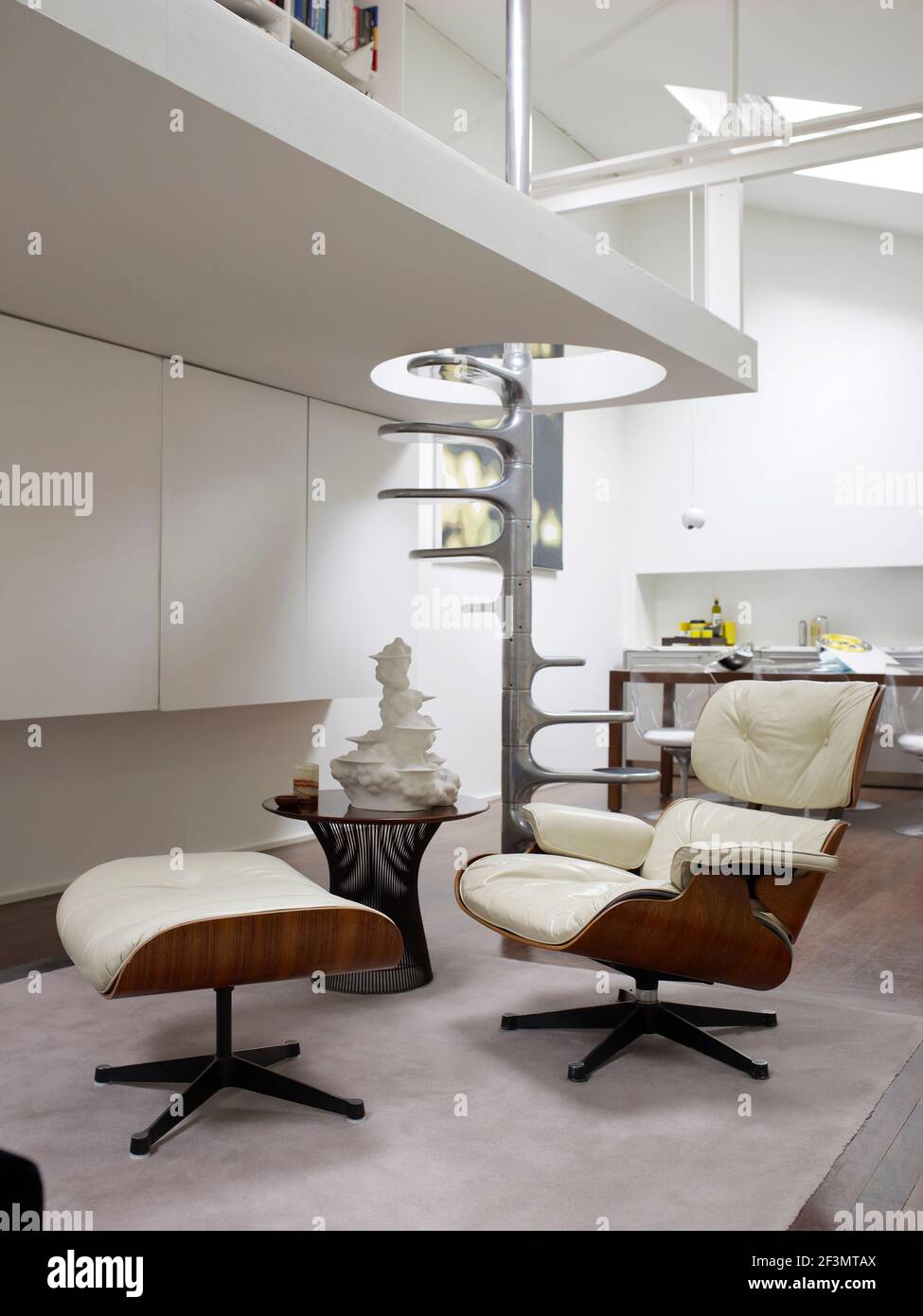 Open plan living room spiral staircase hi-res stock photography and ...