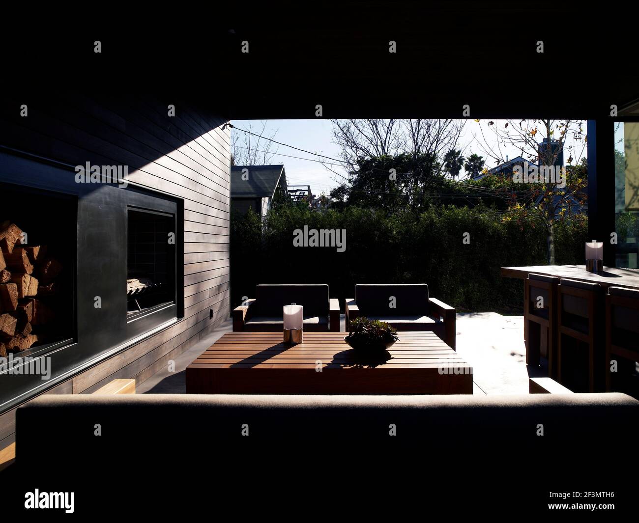 House of palms hi-res stock photography and images - Alamy