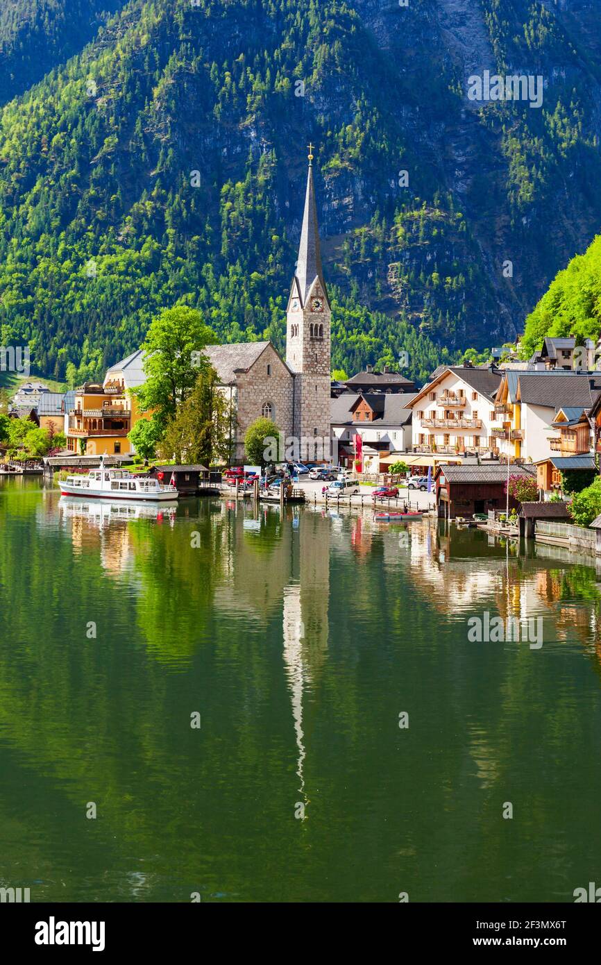 Hallstatt old town and Hallstatter See lake in Upper Austria. Hallstatt ...