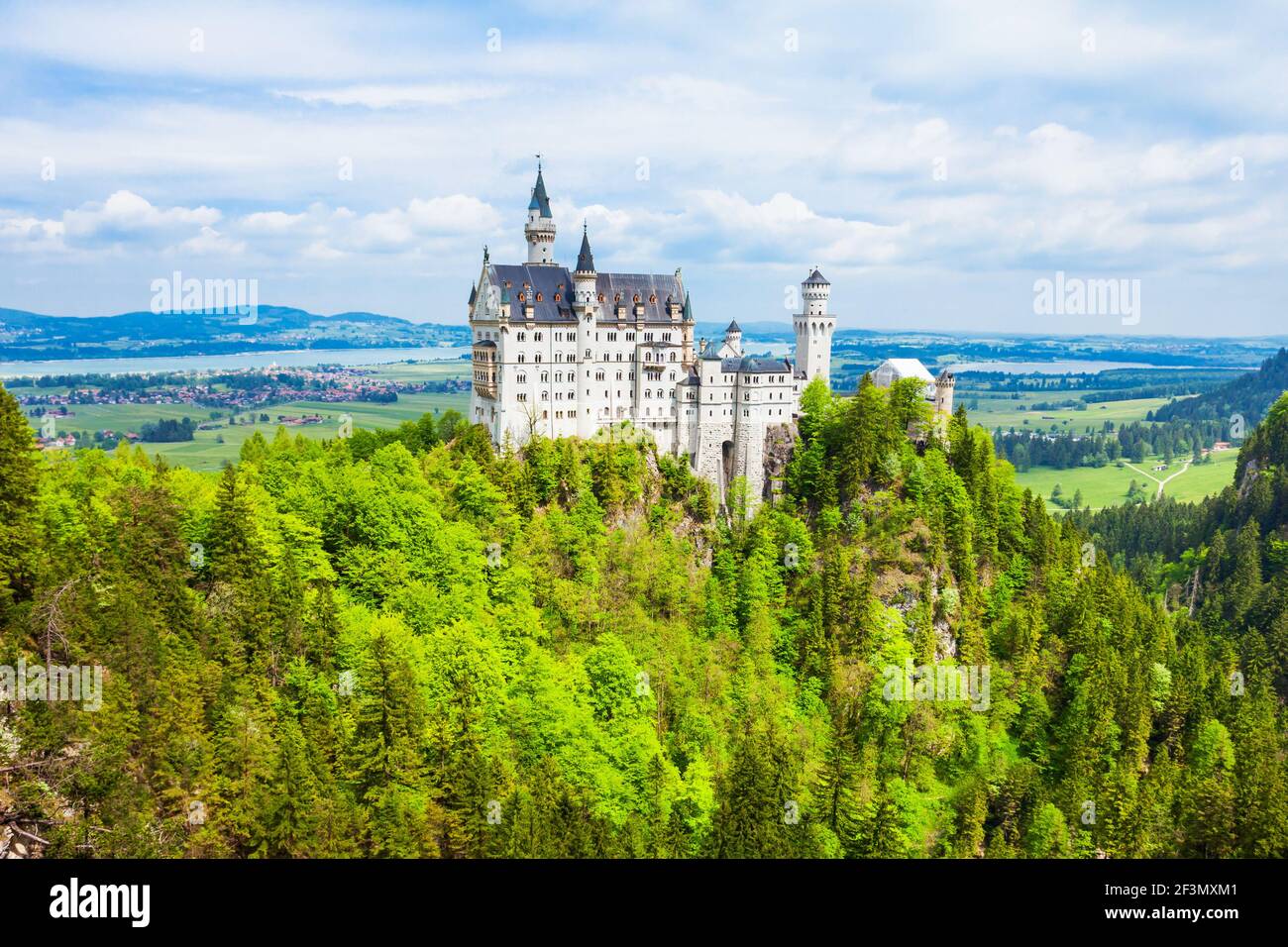 Schloss neuschwanstein aerial hi-res stock photography and images - Alamy