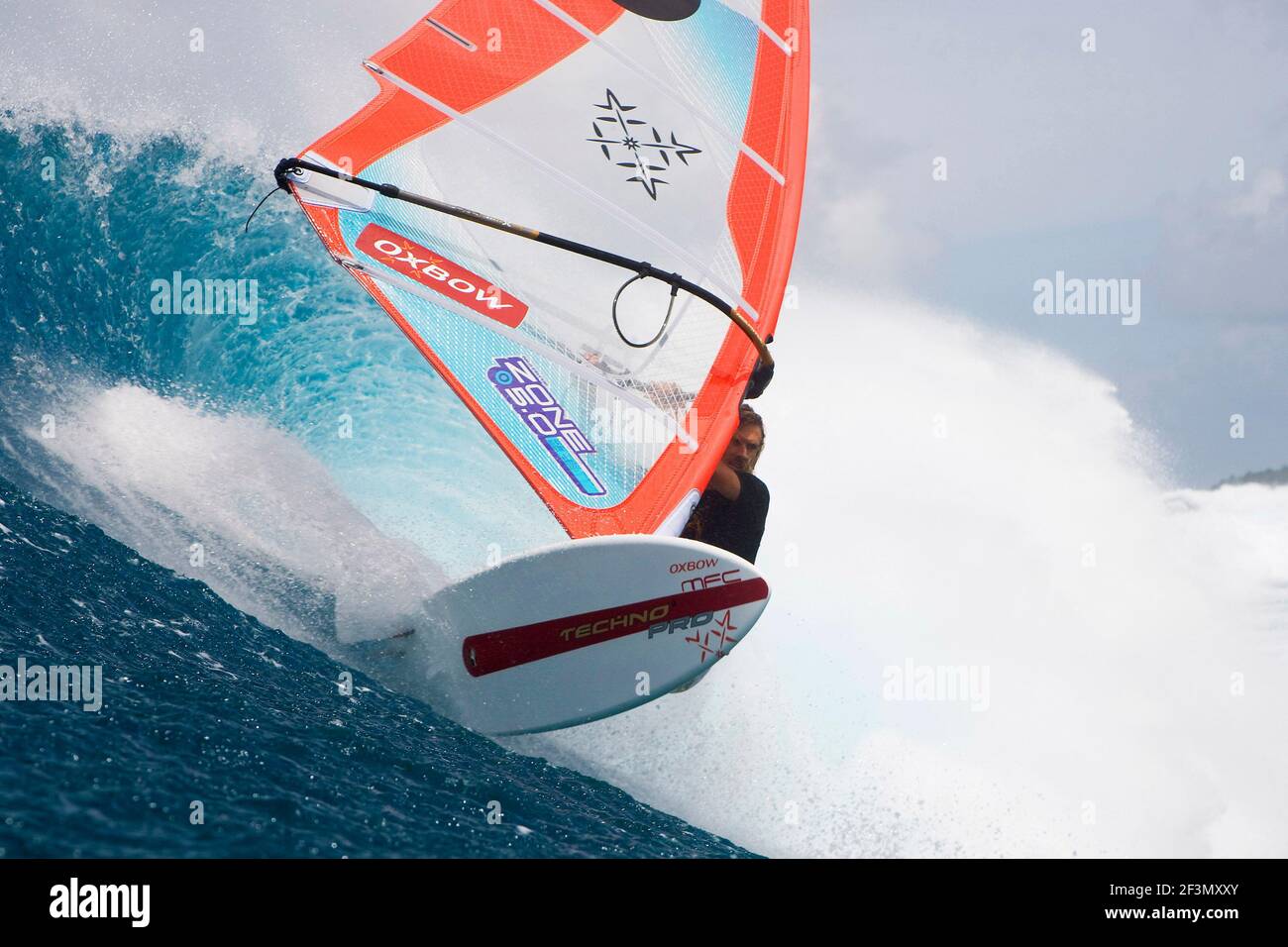 WINDSURFING - ILLUSTRATION - 10/02/2010 - PHOTO : MAXIME HOUYVET / DPPI ...