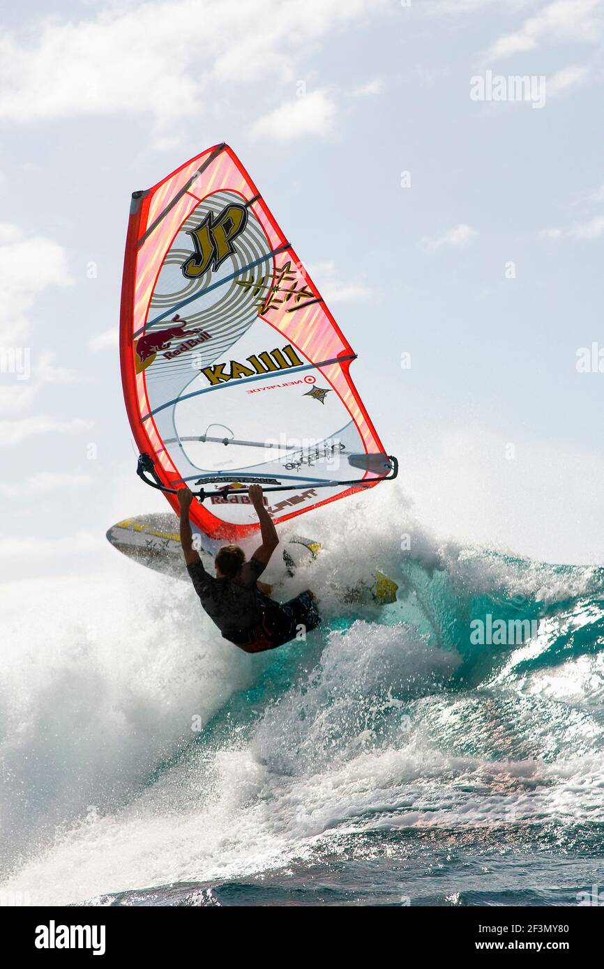 WINDSURFING - ILLUSTRATION - 19/04/2010 - PHOTO : MAXIME HOUYVET / DPPI ...