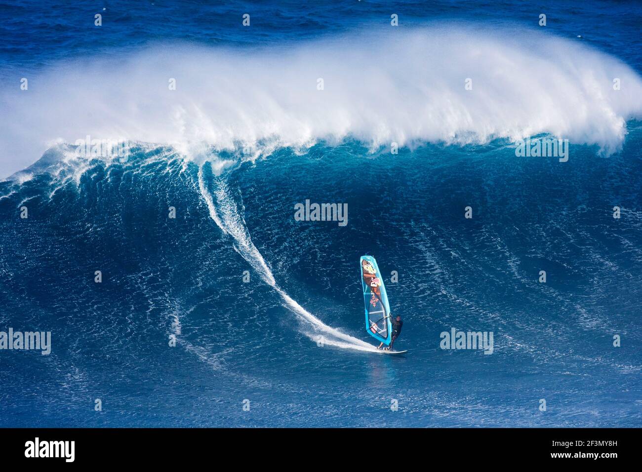 Peahi jaws hi-res stock photography and images - Alamy