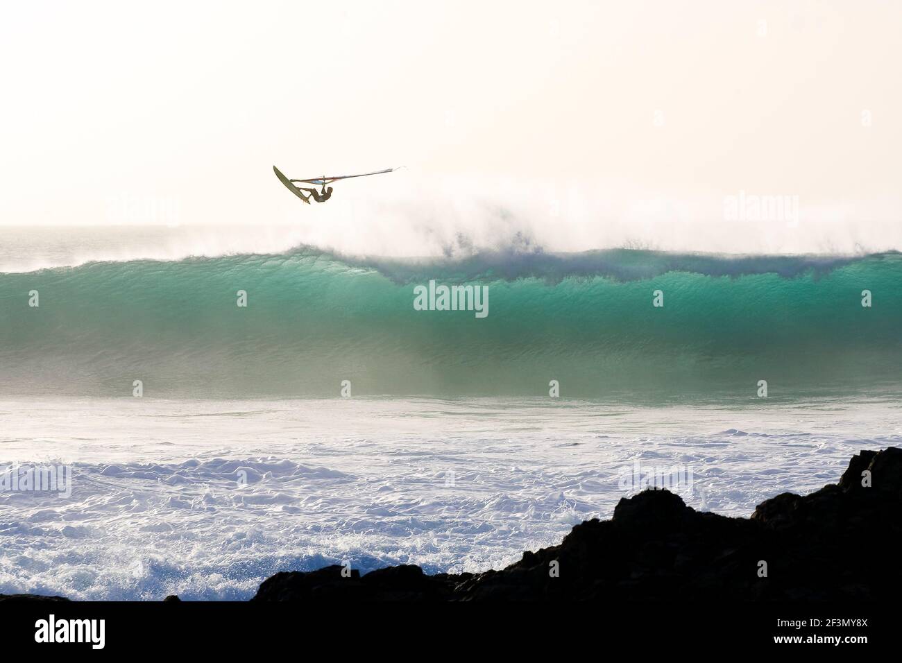 WINDSURFING - ILLUSTRATION - CAMILLE JUBAN (FRA) - BOA VISTA / CAP VERT ...