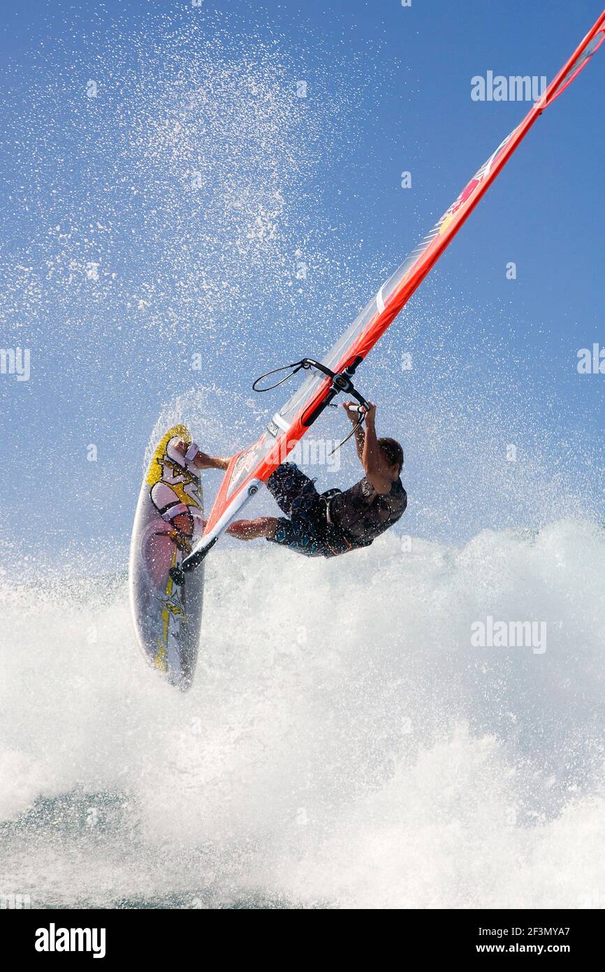 WINDSURFING - ILLUSTRATION - 19/04/2010 - PHOTO : MAXIME HOUYVET / DPPI ...