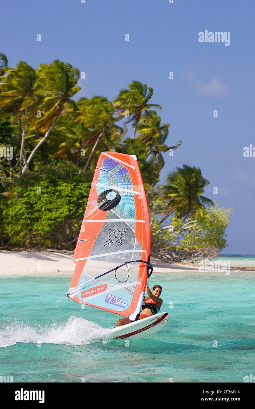 WINDSURFING - ILLUSTRATION - MARSHALL ISLANDS - CARINE CAMBOULIVES (FRA ...
