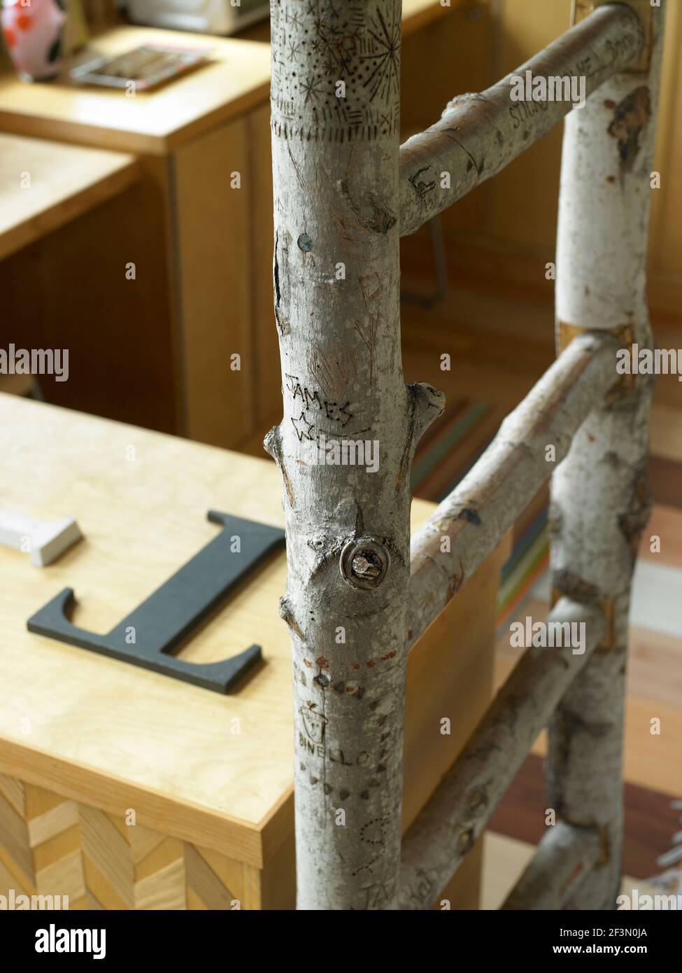 Home made ladder hi-res stock photography and images - Alamy