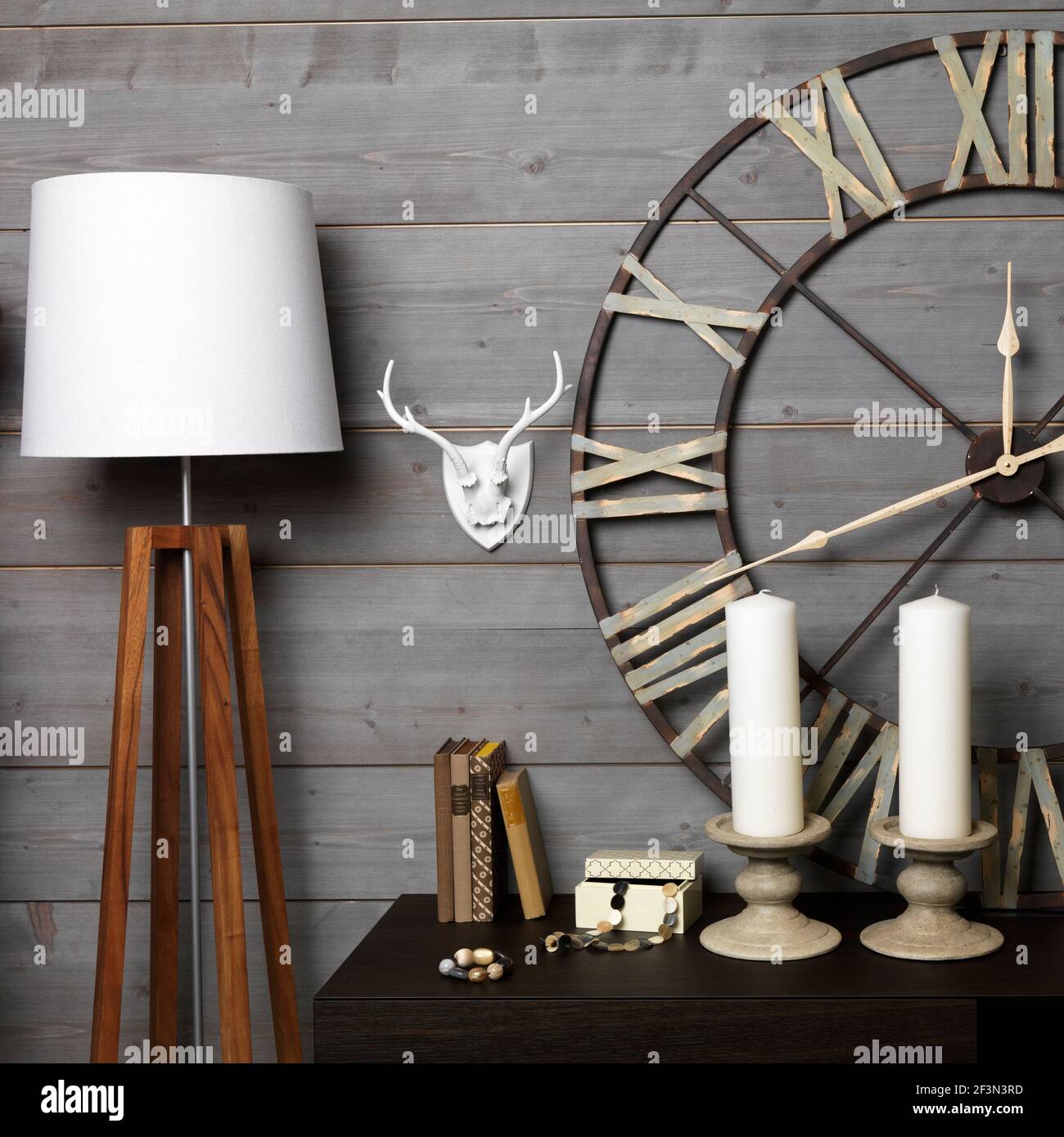 Clock and floor lamp hi-res stock photography and images - Alamy