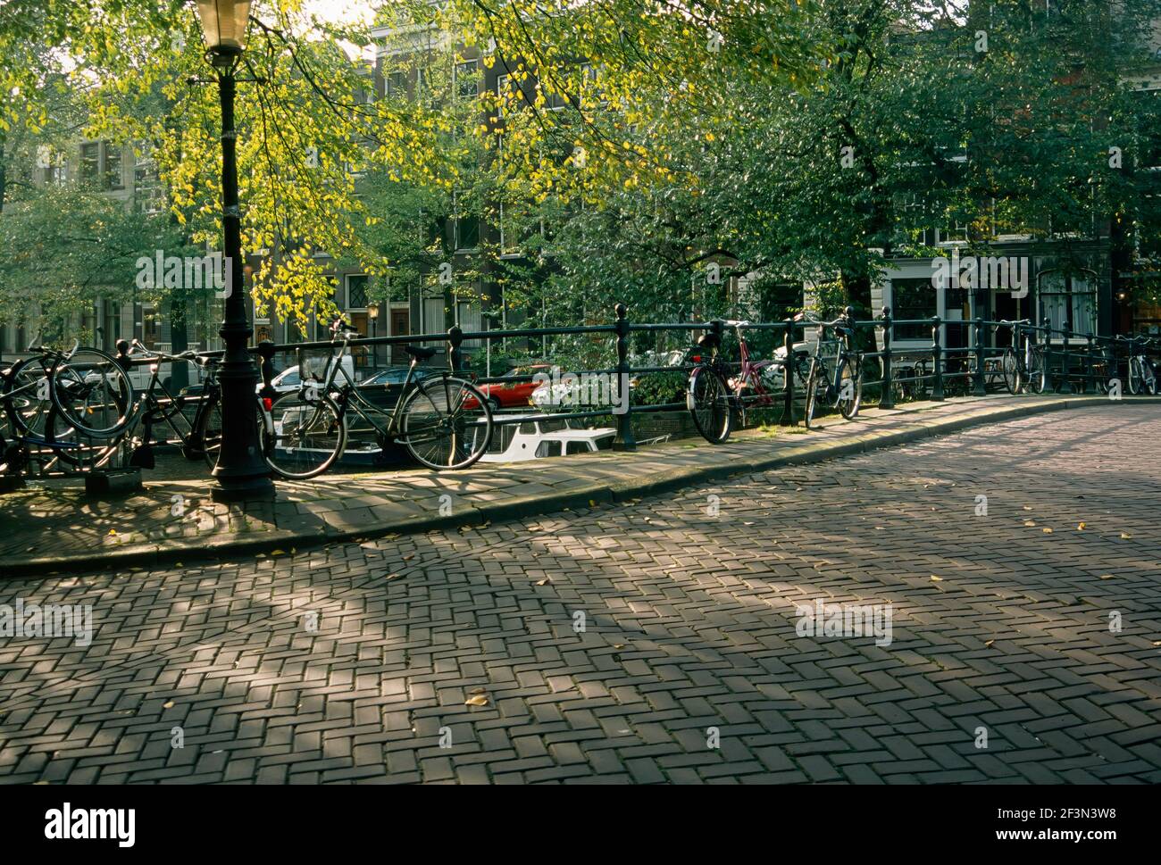 Autumn street scene in Amsterdam 2001 Stock Photo - Alamy