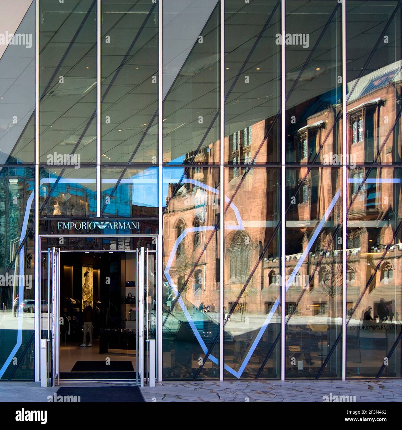 Reflection of John Rylands Library RBS Building Manchester | Architect ...