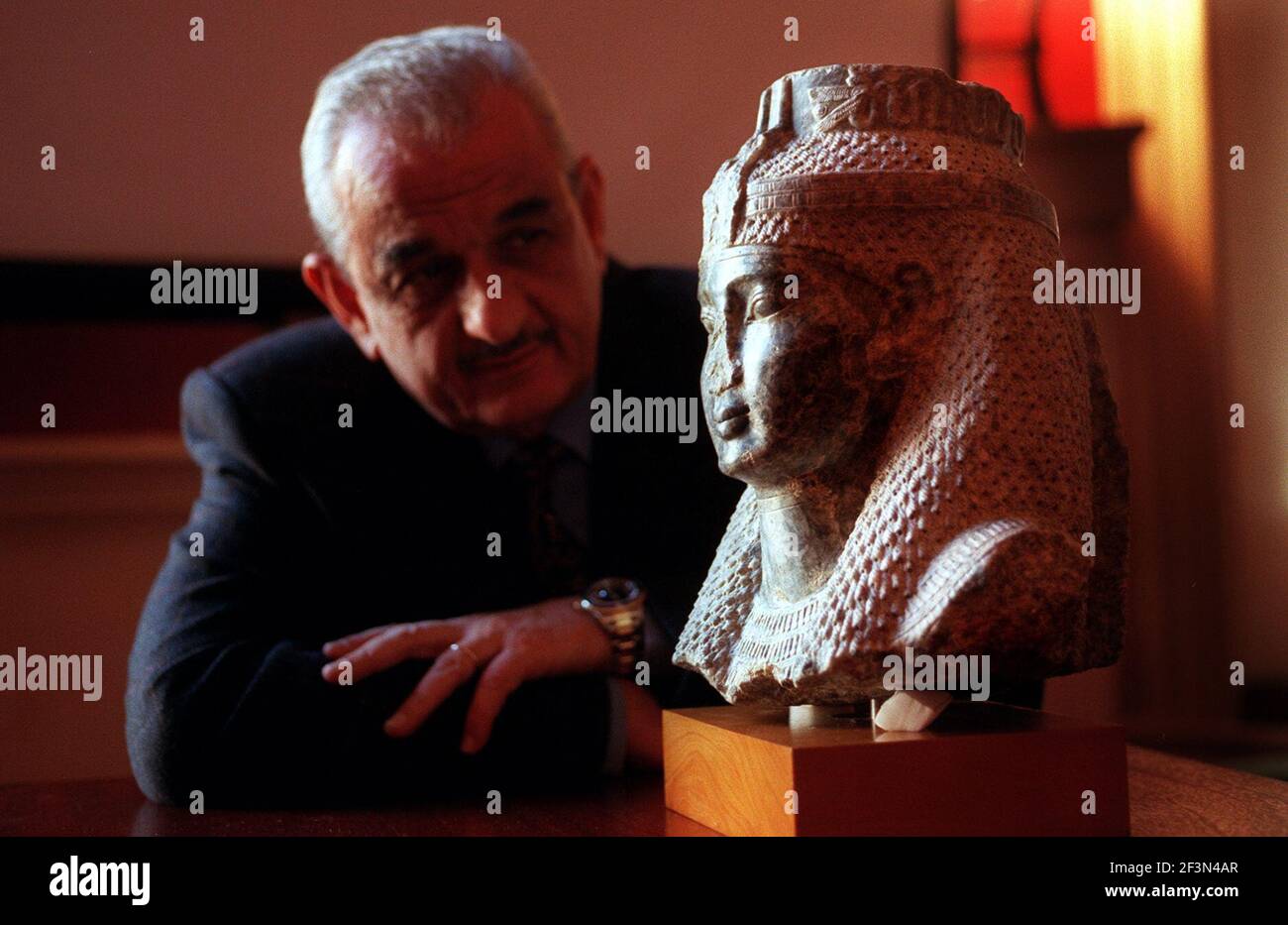 The ambassador of egypt he mr adel el gazzar hi-res stock photography and images - Alamy