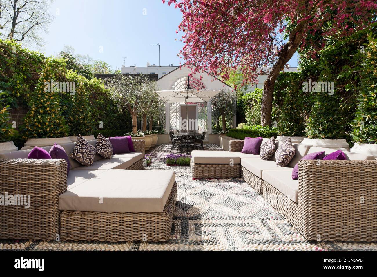 Grade I listed - Sir John Nash regency family home overlooking Regents ...