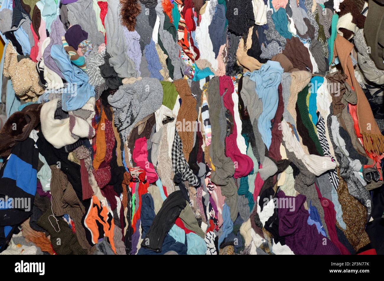 Bundles of clothes in laundry hi-res stock photography and images - Alamy