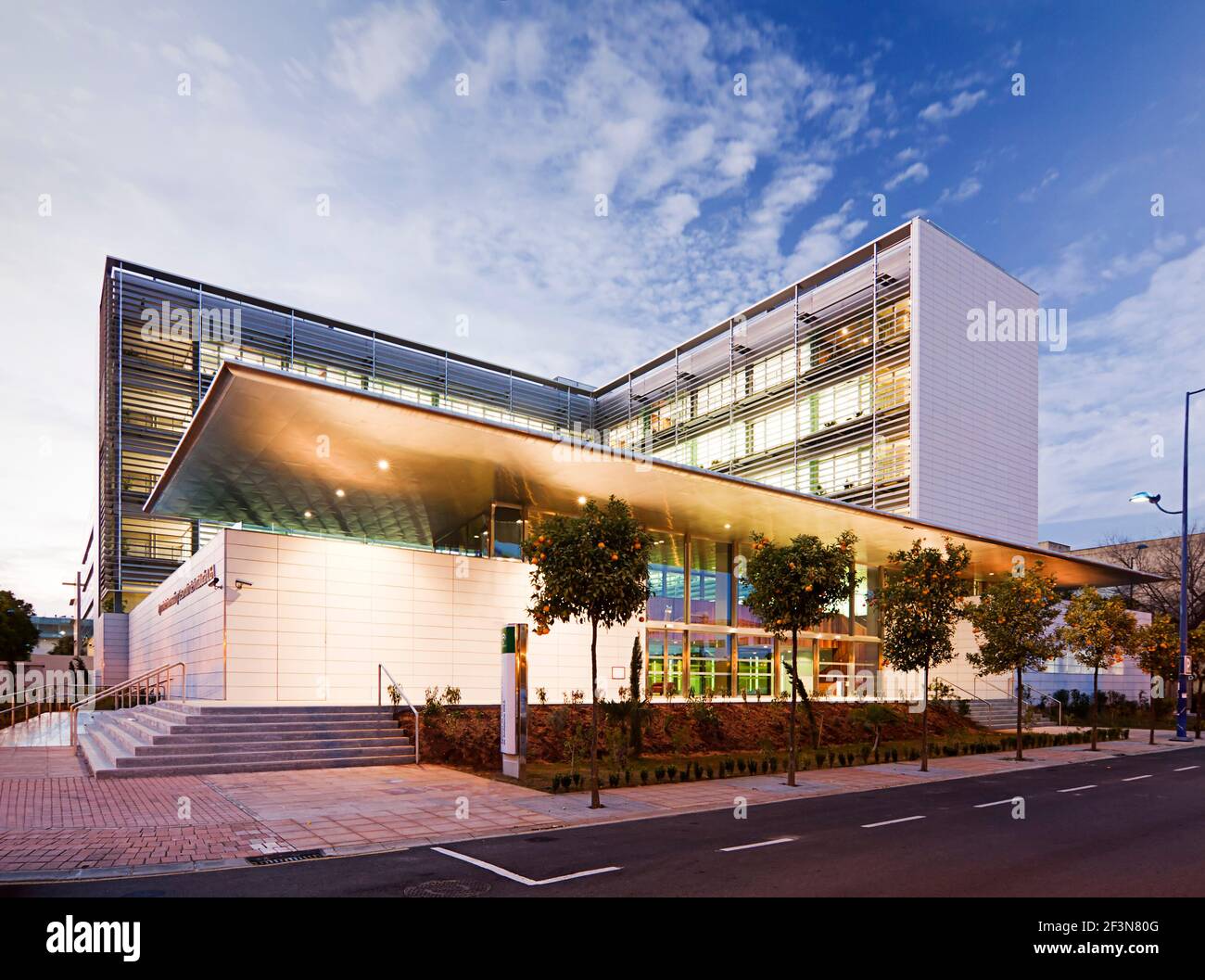 Office interiors spain hi-res stock photography and images - Alamy