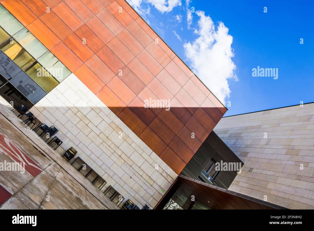 Architecture in the center of Zaragoza Spain Stock Photo - Alamy