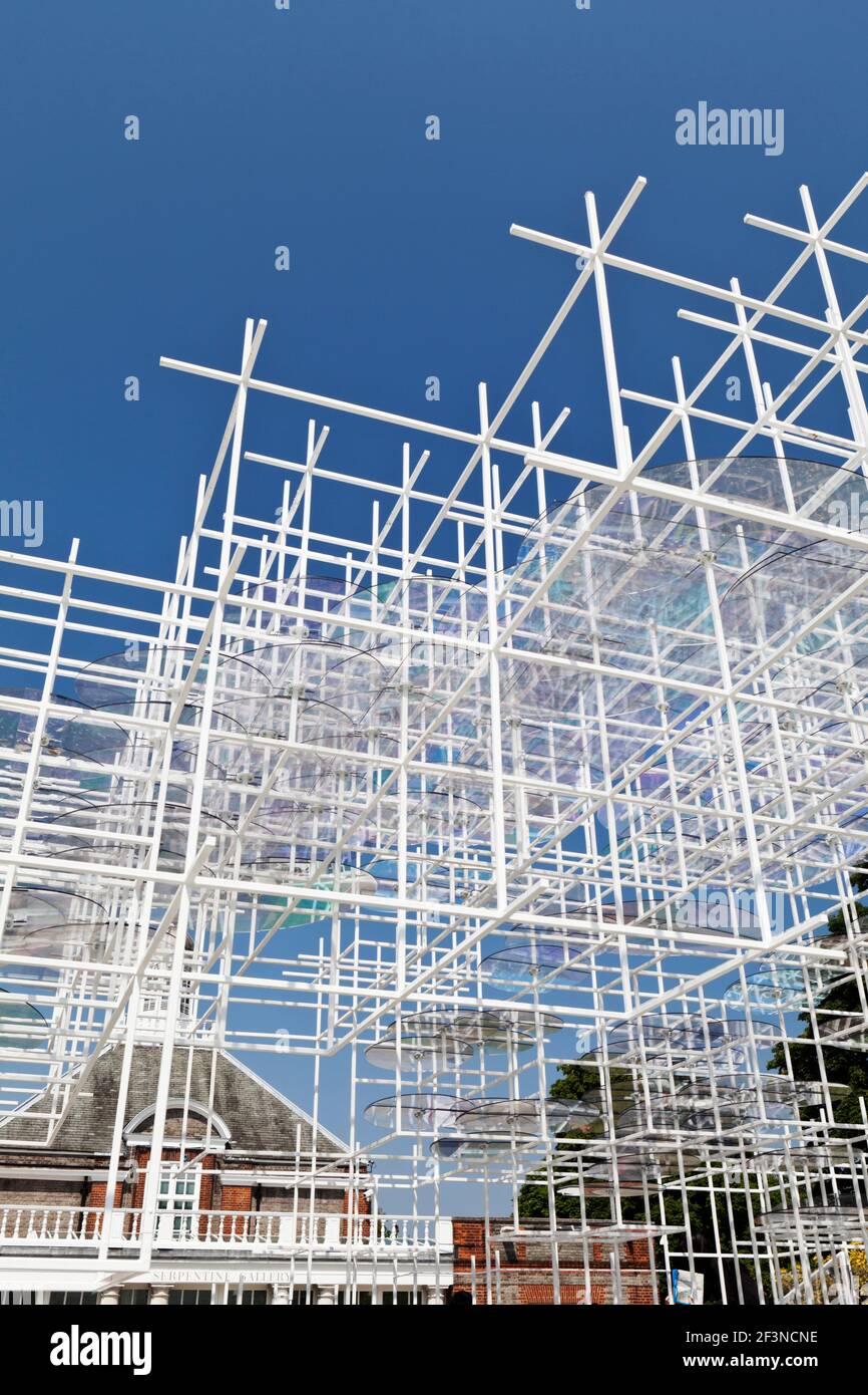 Intricate lattice hi-res stock photography and images - Alamy