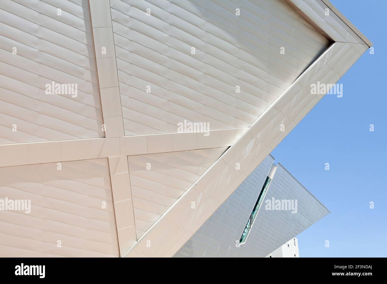 Facade detail of The Frederic C. Hamilton Building, Denver Art Museum ...