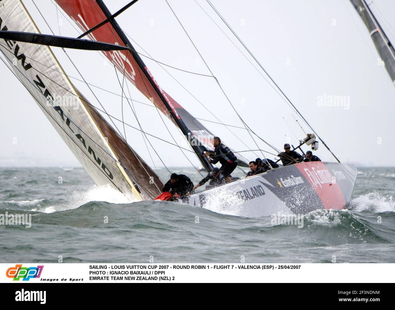 SAILING - LOUIS VUITTON CUP 2007 - ROUND ROBIN 1 - FLIGHT 7 - VALENCIA ...
