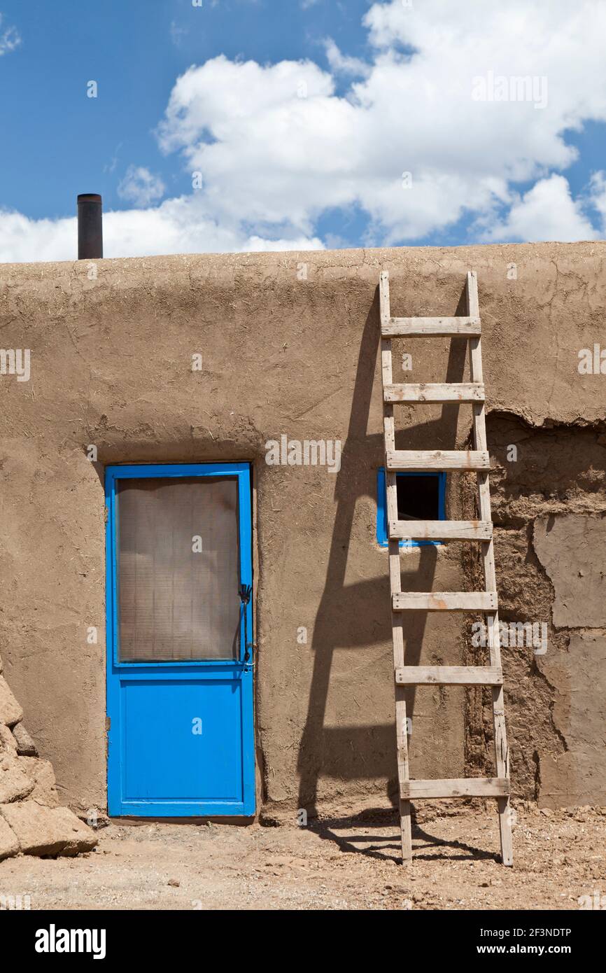 An traditional adobe house, Taos Pueblo, New Mexico, USA Stock Photo ...