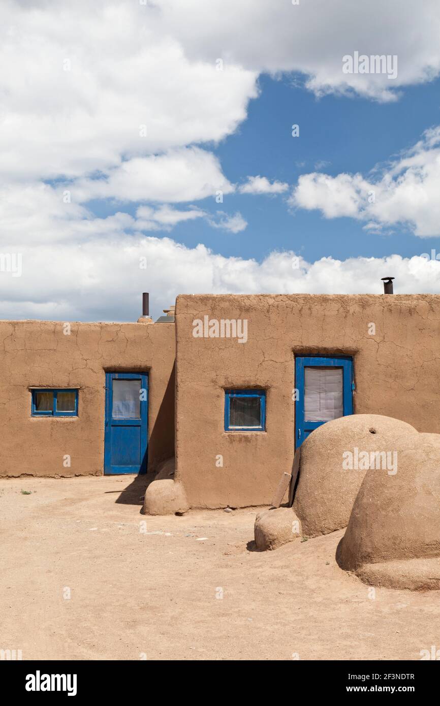 Ancient adobe houses in Taos Pueblo, New Mexico, USA Stock Photo - Alamy