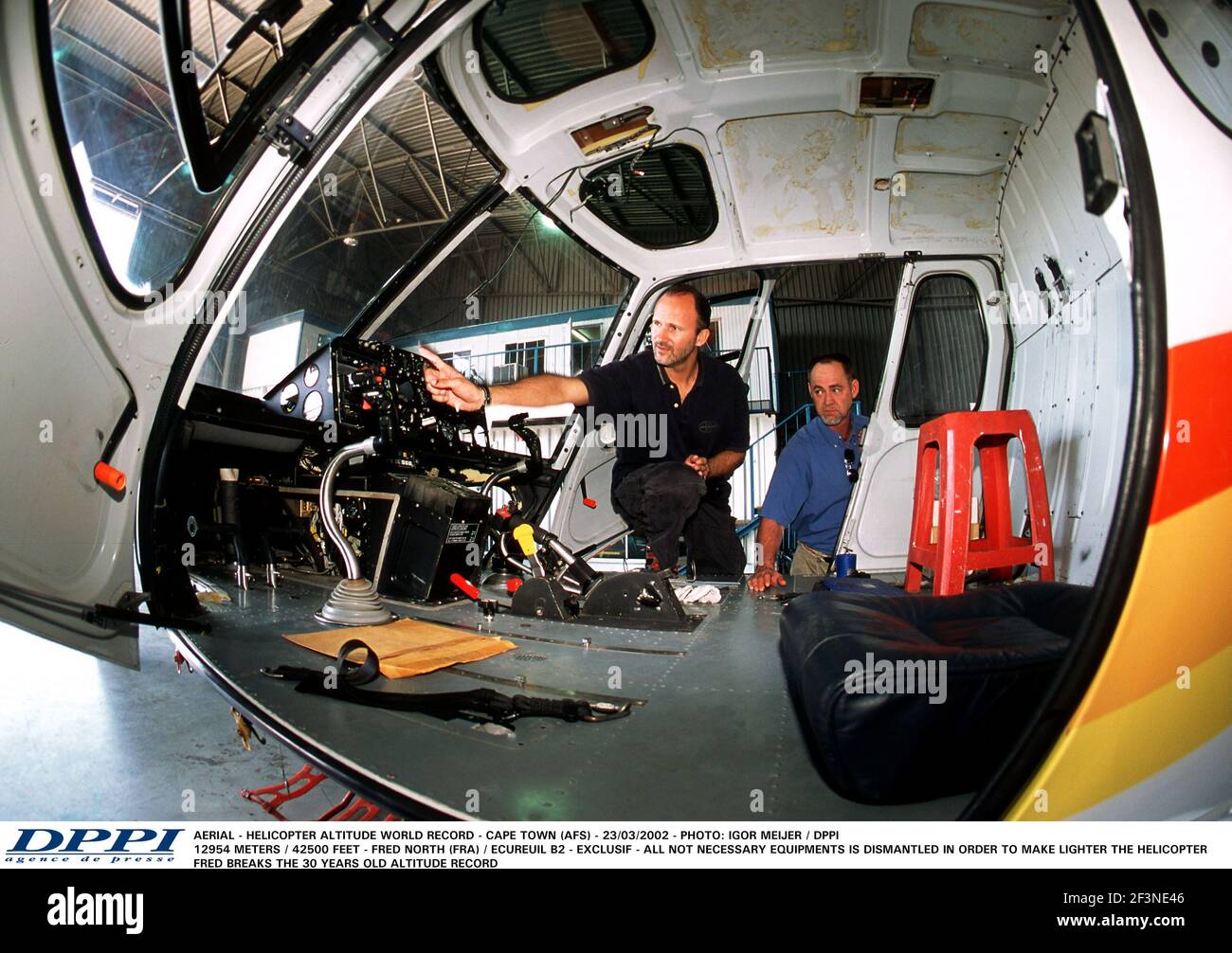 AERIAL - HELICOPTER ALTITUDE WORLD RECORD - CAPE TOWN (AFS) - 23/03 ...