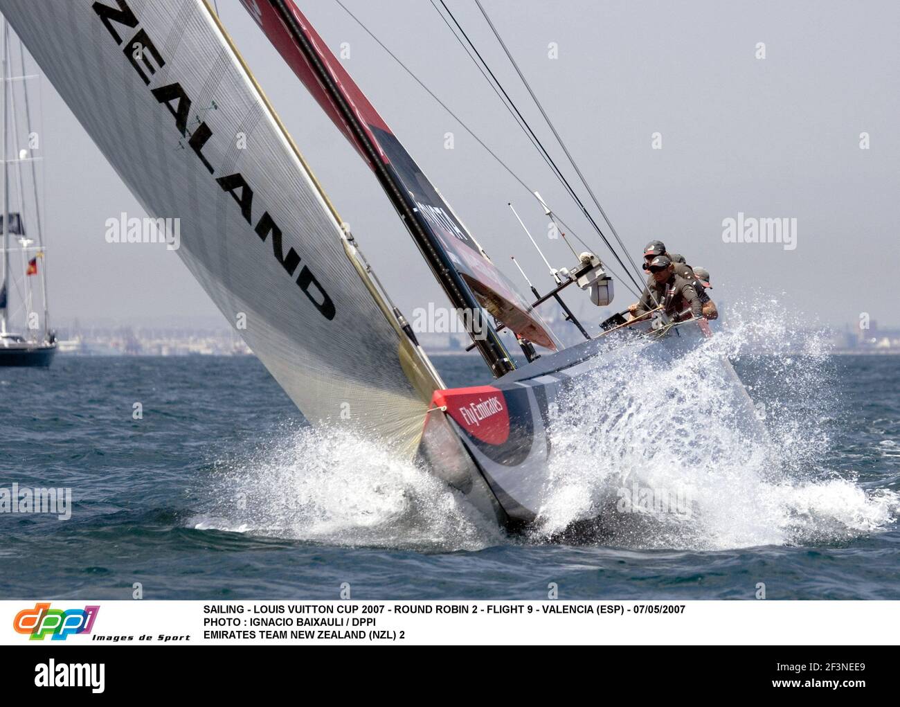 SAILING - LOUIS VUITTON CUP 2007 - ROUND ROBIN 2 - FLIGHT 9 - VALENCIA ...