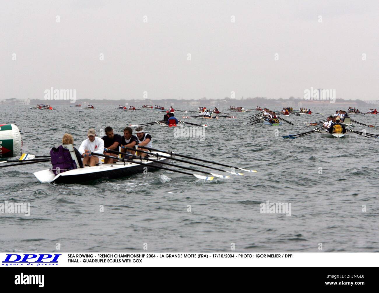 Quadruple sculls with cox hi-res stock photography and images - Alamy